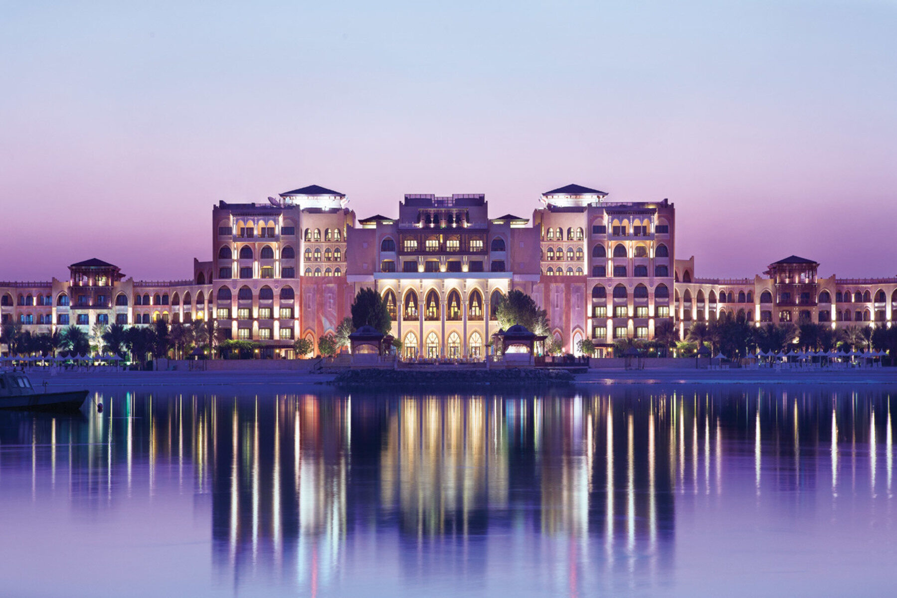 7 Best Luxury Hotels Of The UAE