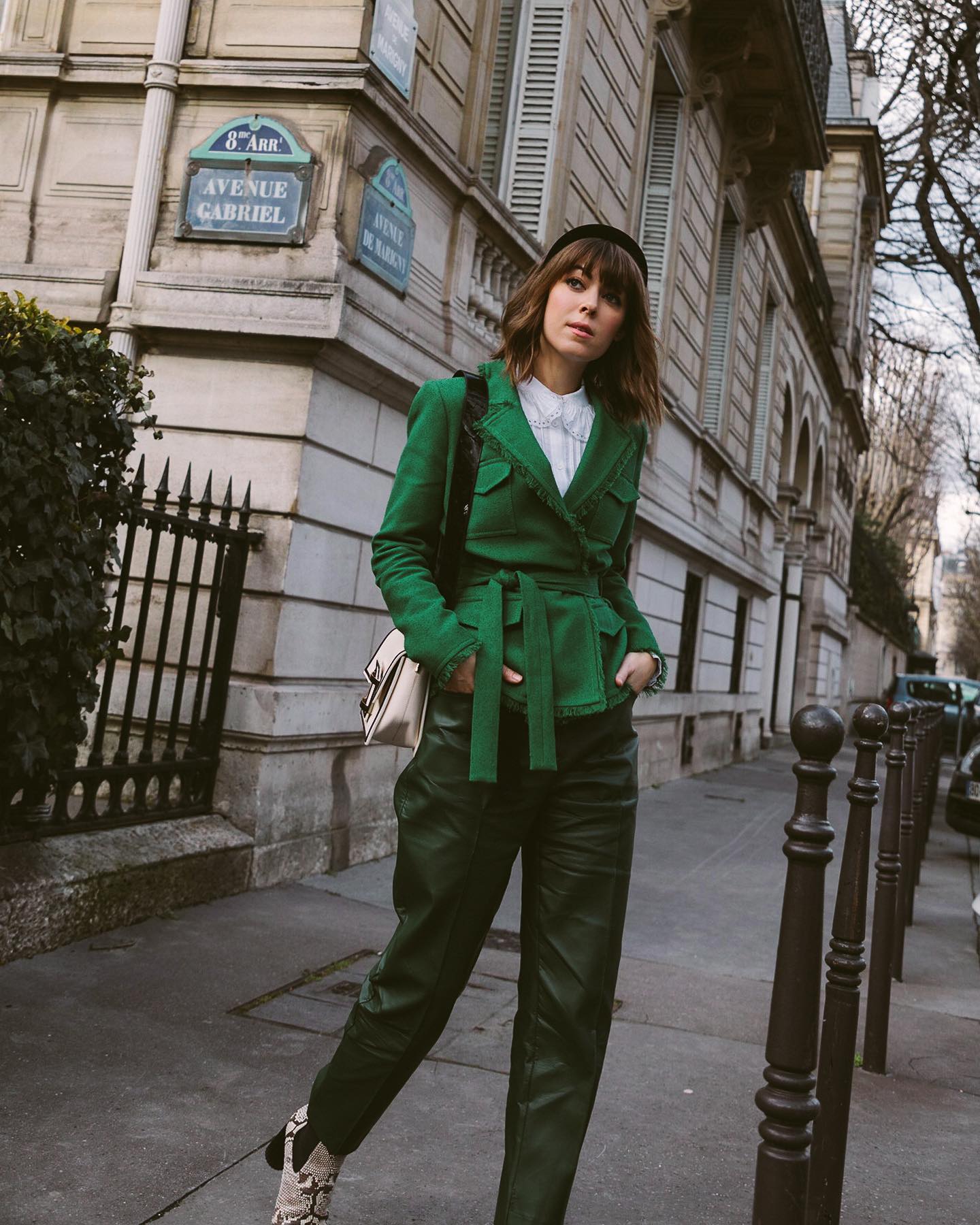 12 Easy Ways to Add a Pop of Color to Your Fall Outfits