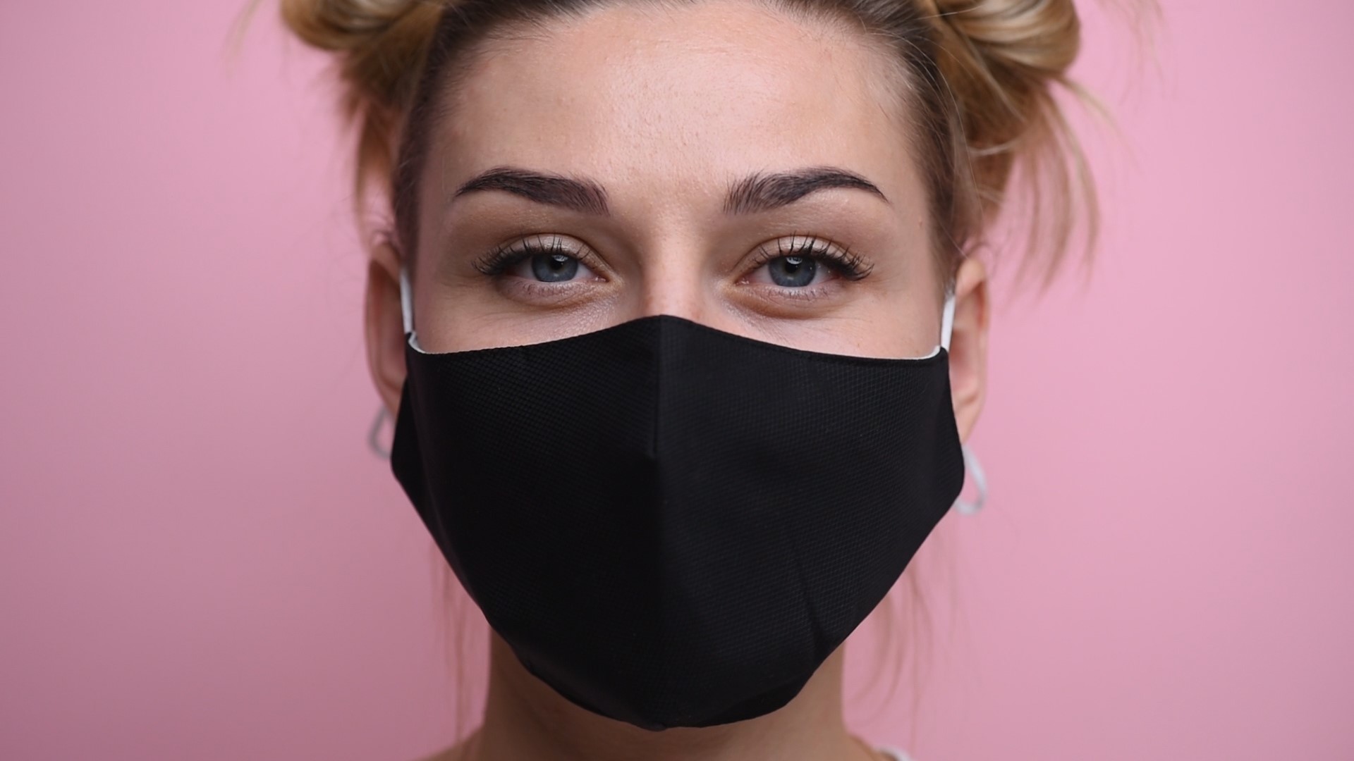 Why You Should Choose A Reusable Face Mask