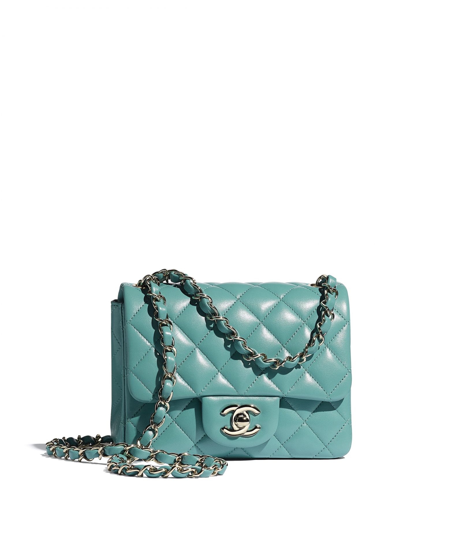 The Ultra Hit This Summer - A Turquoise Bag