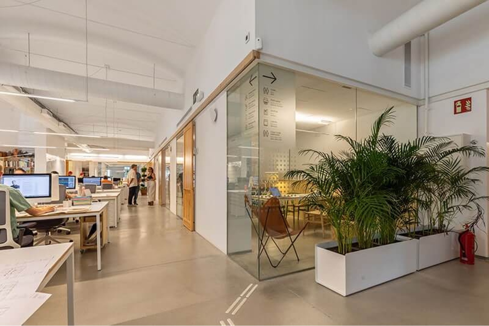 Selecting The Right Door For Your Office
