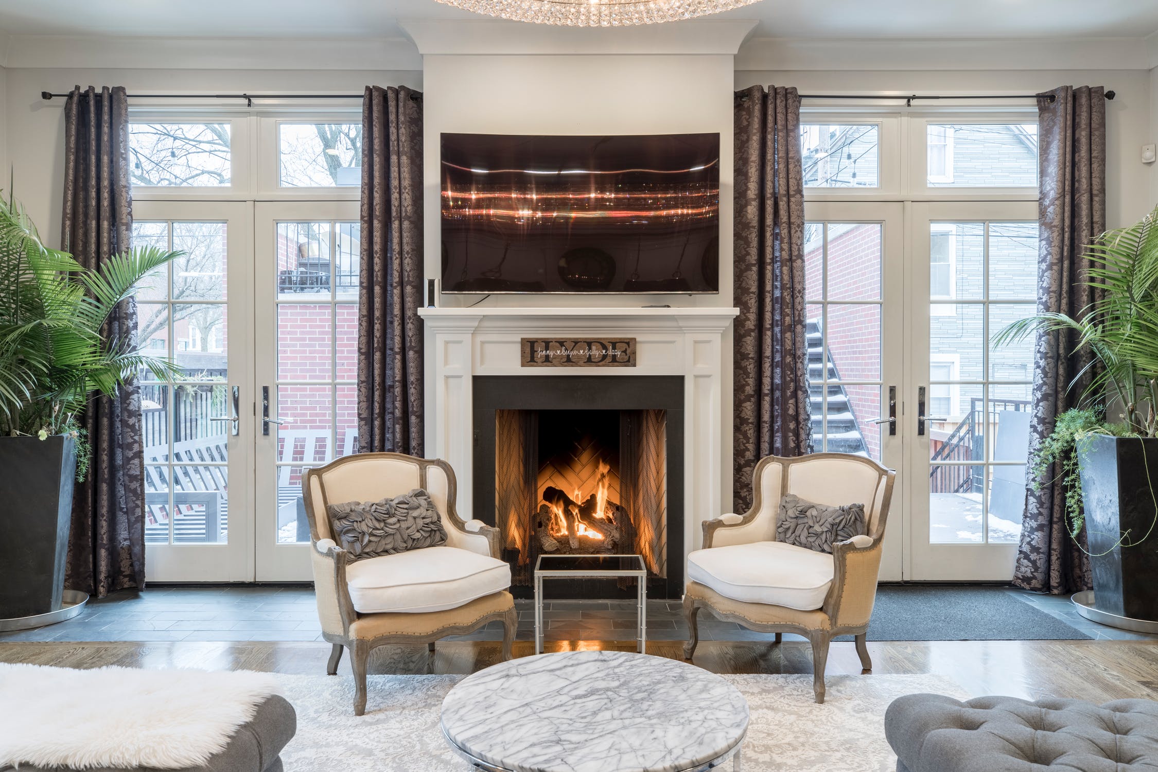 Installing Fireplaces? Top 10 Types that You Can't Ignore