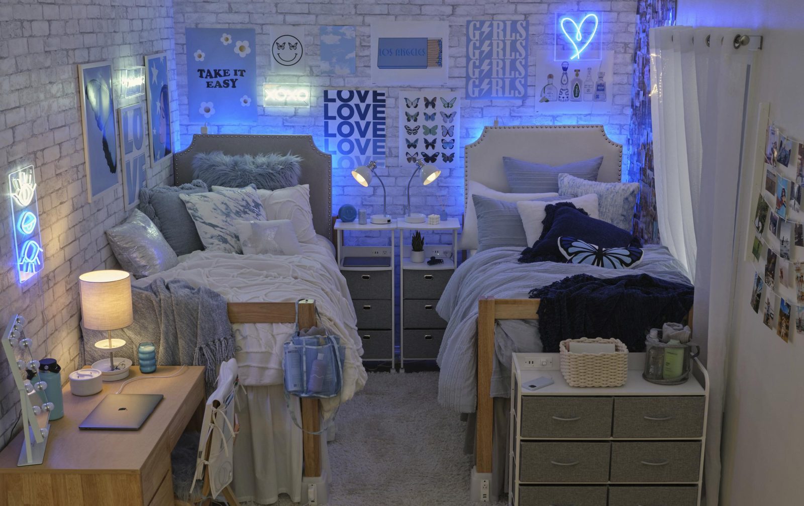 5 Must-Haves for Decorating Your First College Dorm