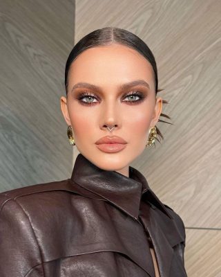 How to Achieve the Perfect Espresso Makeup Look